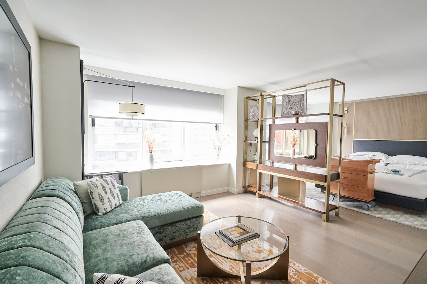 Giving Birth In 2024: From Placenta Pills to Postnatal Retreats ...